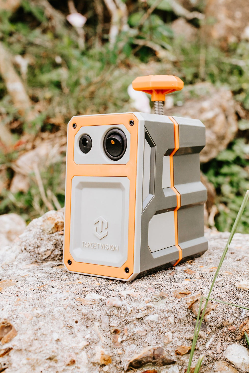 Hawk Spotting Scope Review by Twobirds Flying Publications - Longshot ...